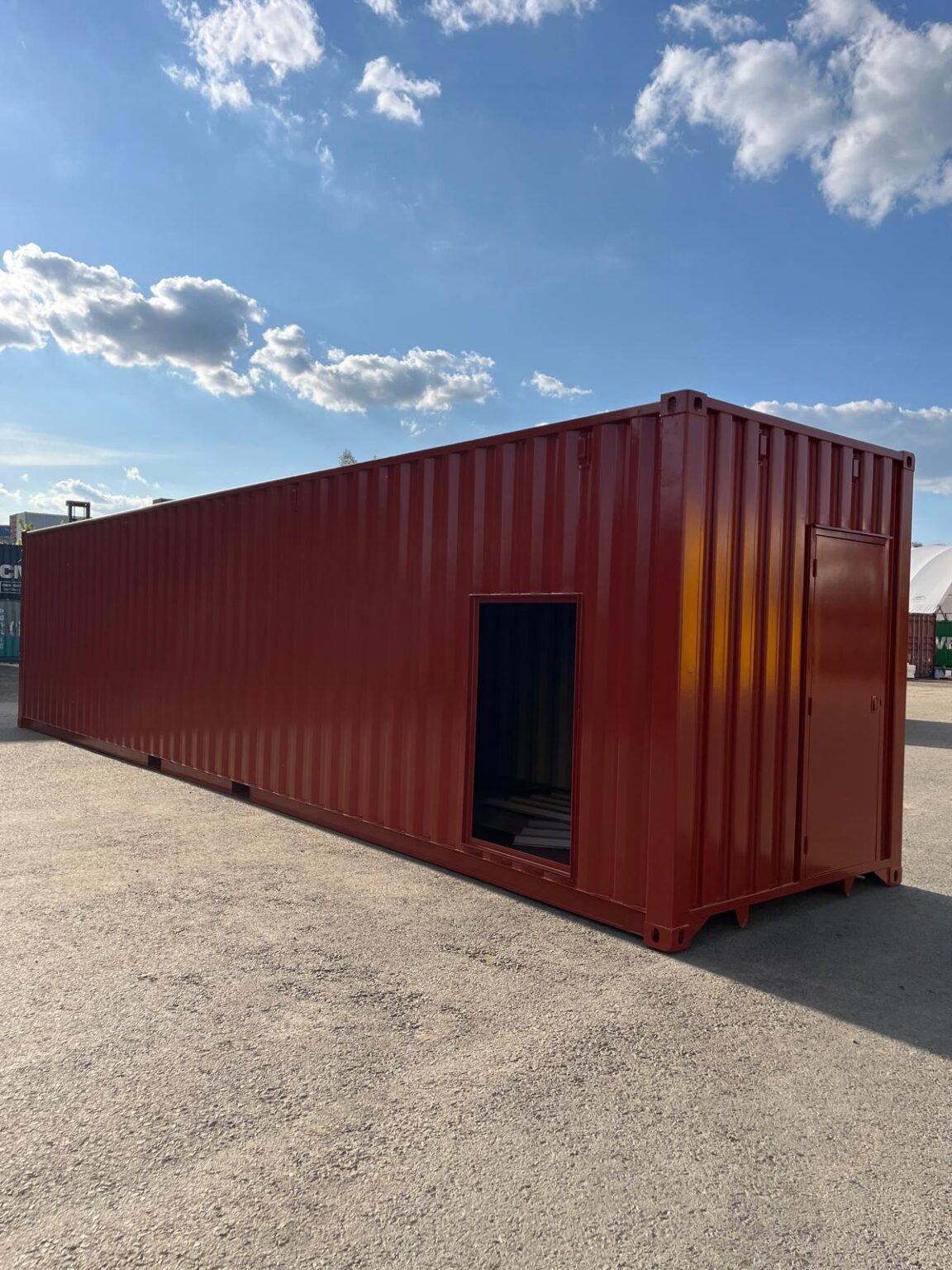 Four Major Benefits of Using Modified Shipping Containers
